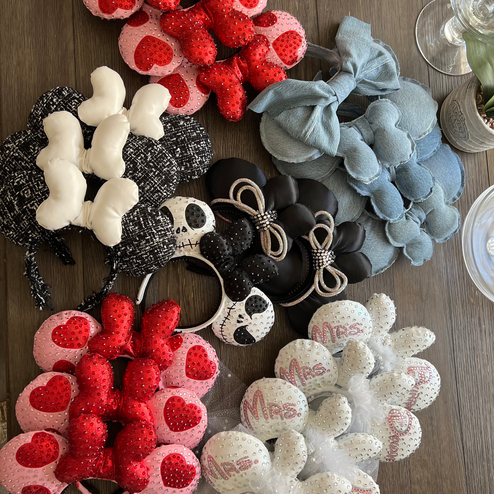 Handmade Custom Art – Designs by Alexisdesigns.us